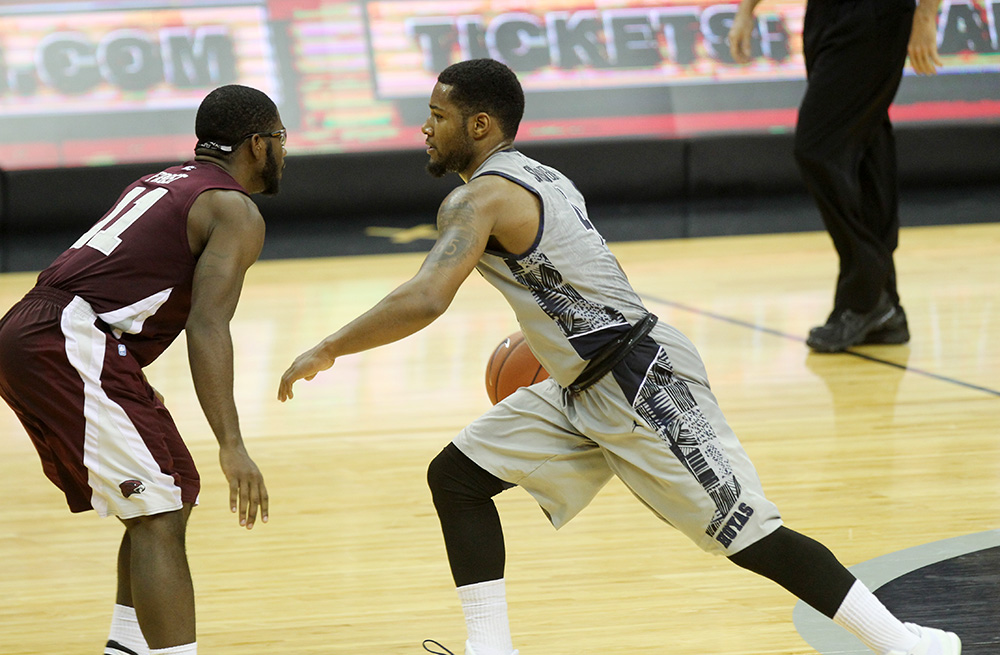 Hoyas Led By Smith-Rivera's 30 Points, Cruise Past UMES, 68-49 ...